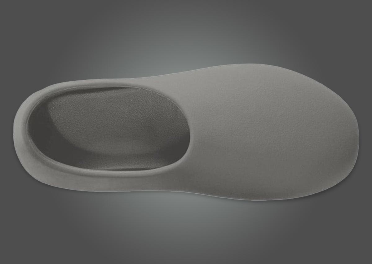 New Yeezy SL-01 Slipper Colorways Are Available Now