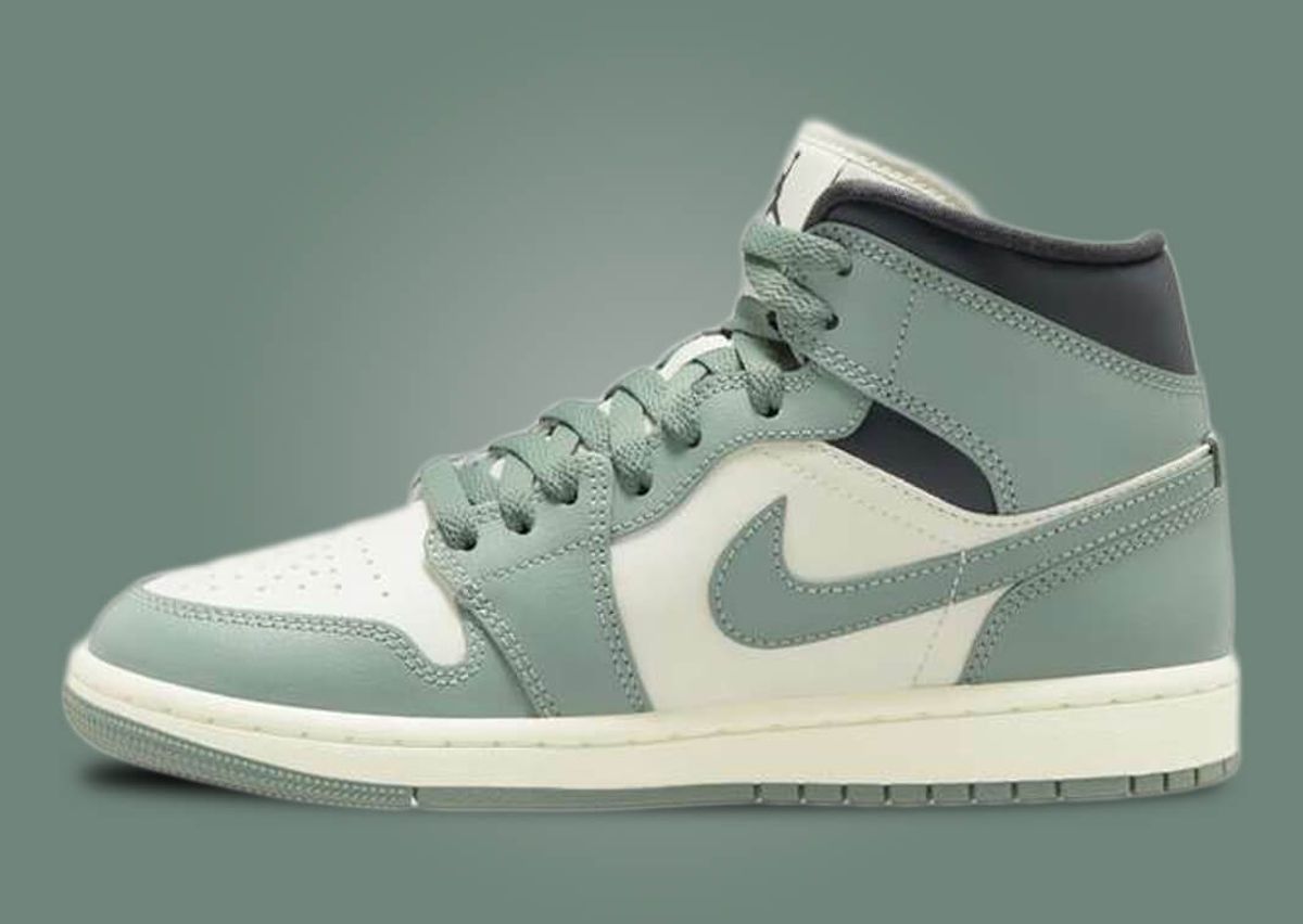 The Air Jordan 1 Mid Jade Smoke Is a Women's Exclusive