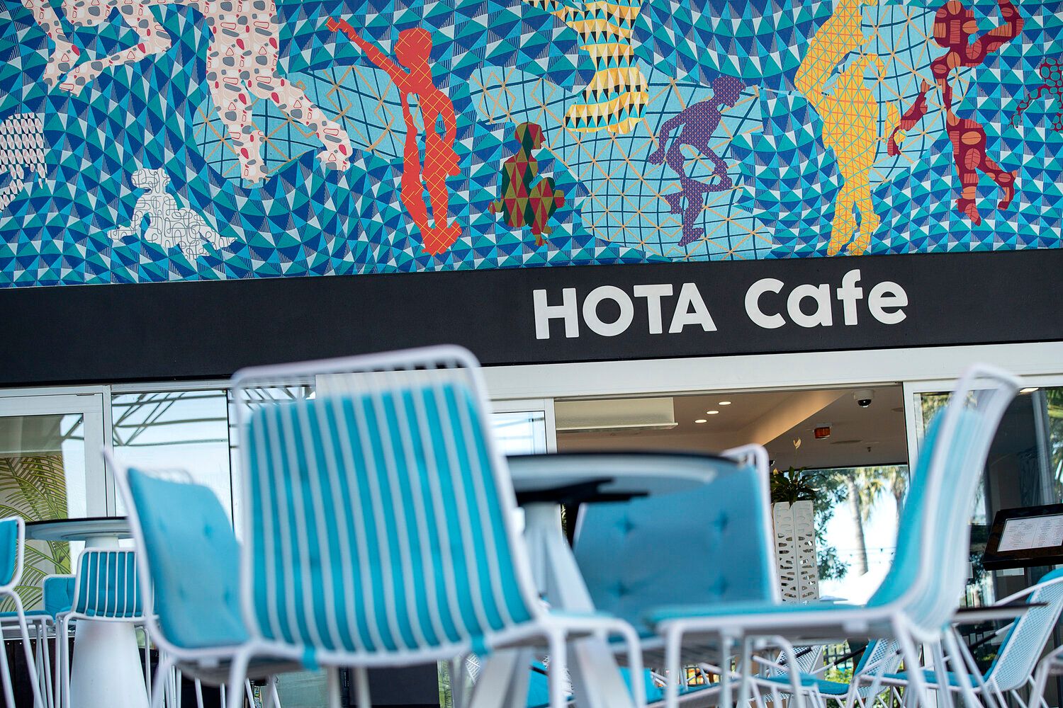 Bathing Scenes in the Pump Room – Sullivan+Strumpf