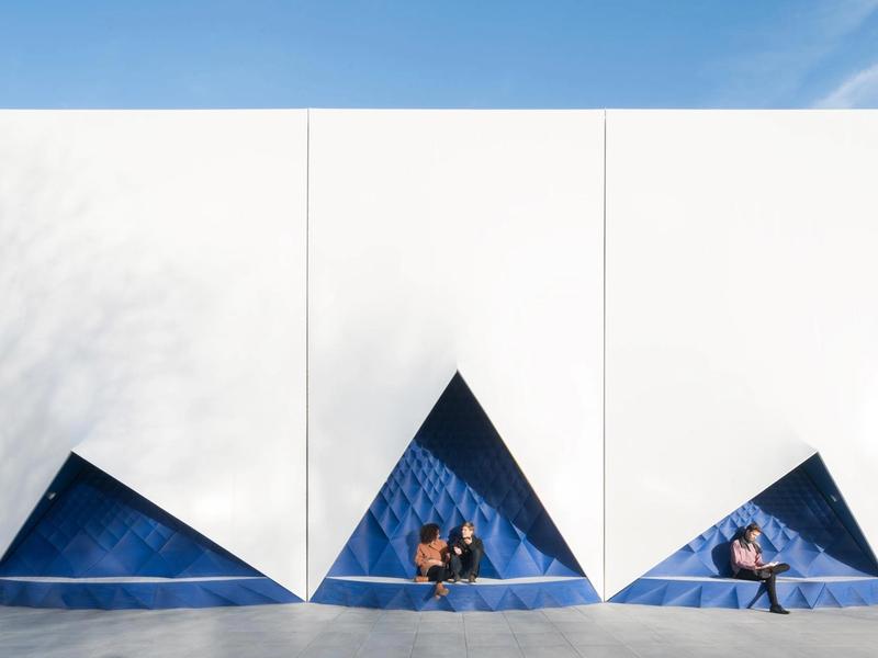 Recommended by Christie’s: Circular 3D printing as Housing Solution