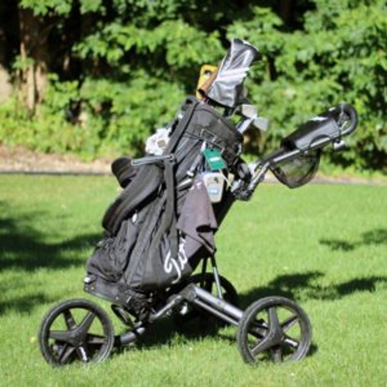 Clicgear 3.5 Push Cart Review - The "Luxury SUV" of Push Carts ...