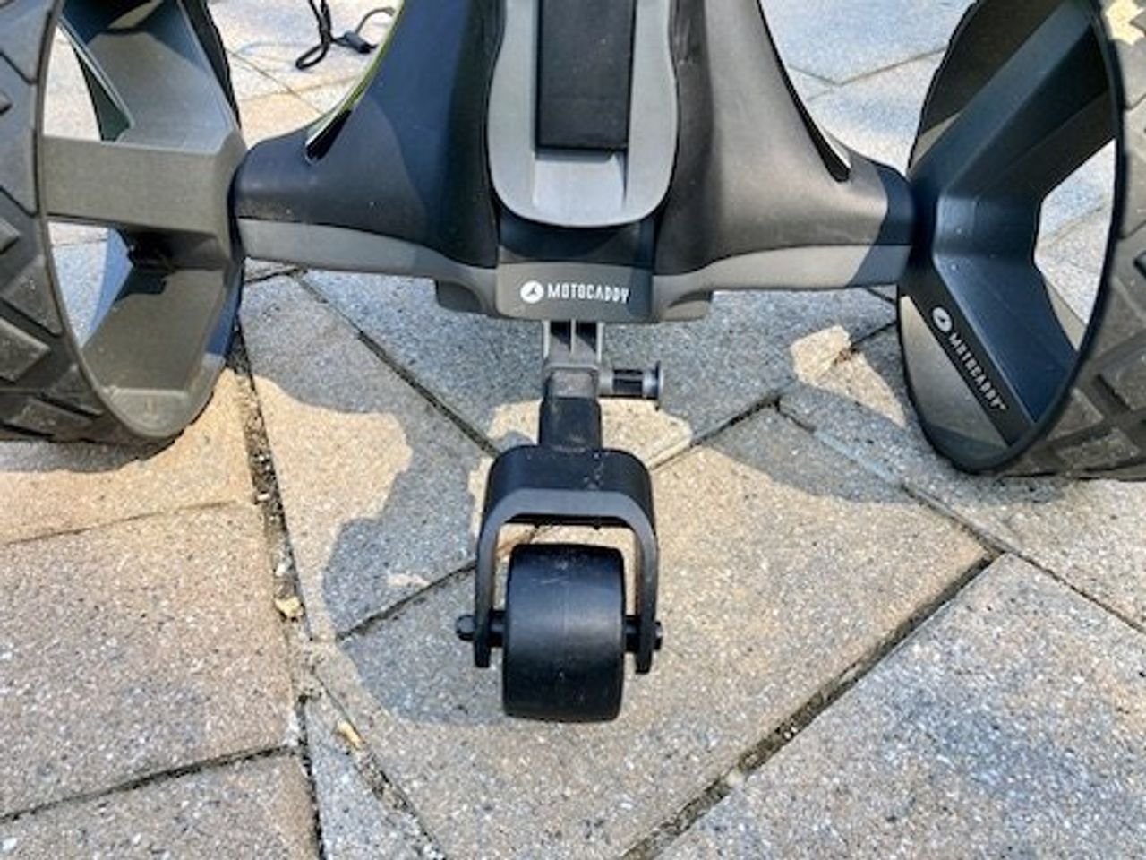 Motocaddy M7 REMOTE Review: Complete Freedom [2021 Guide] · Practical ...