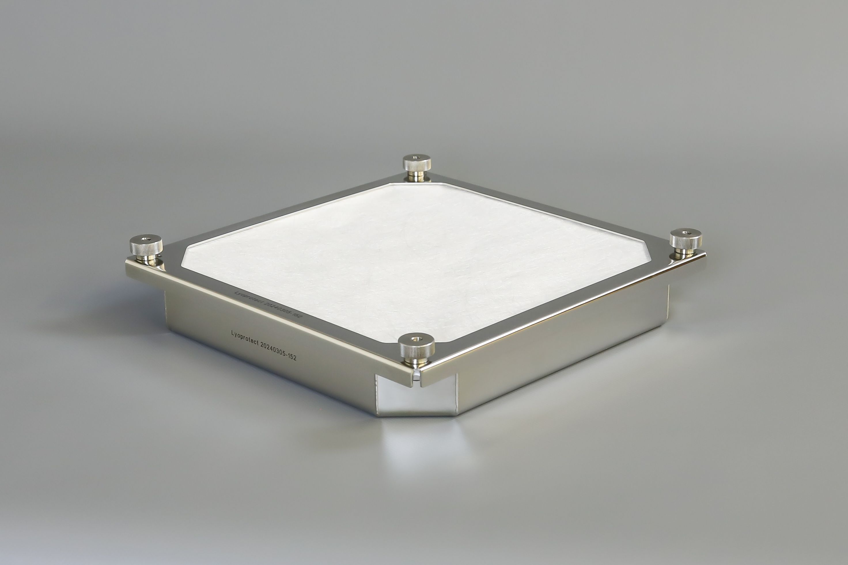 Safe Bulk Lyophilization - Stainless Steel Trays | Teclen