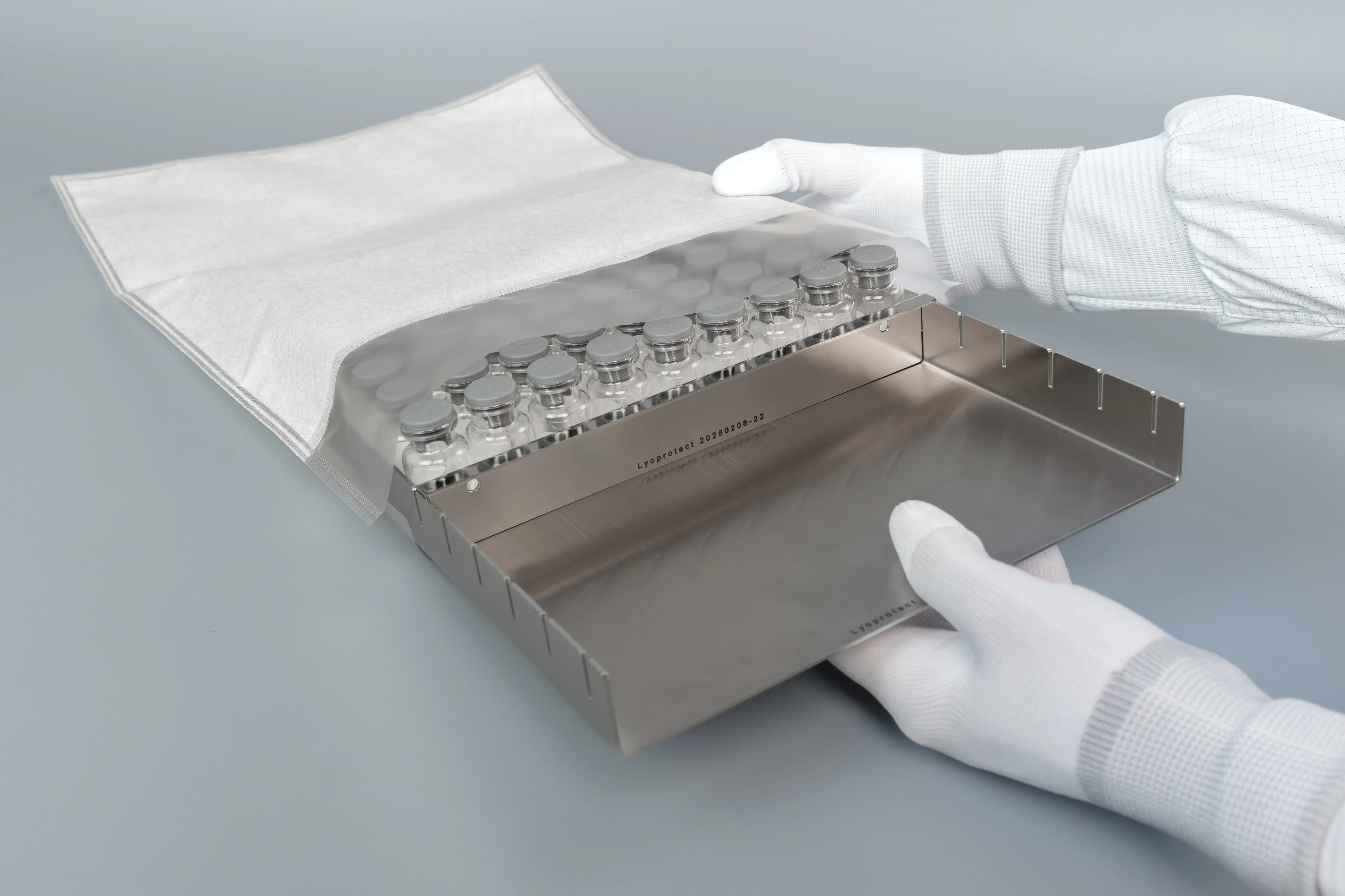 Aseptic Lyophilization in Vials - Sterile Barrier | Teclen