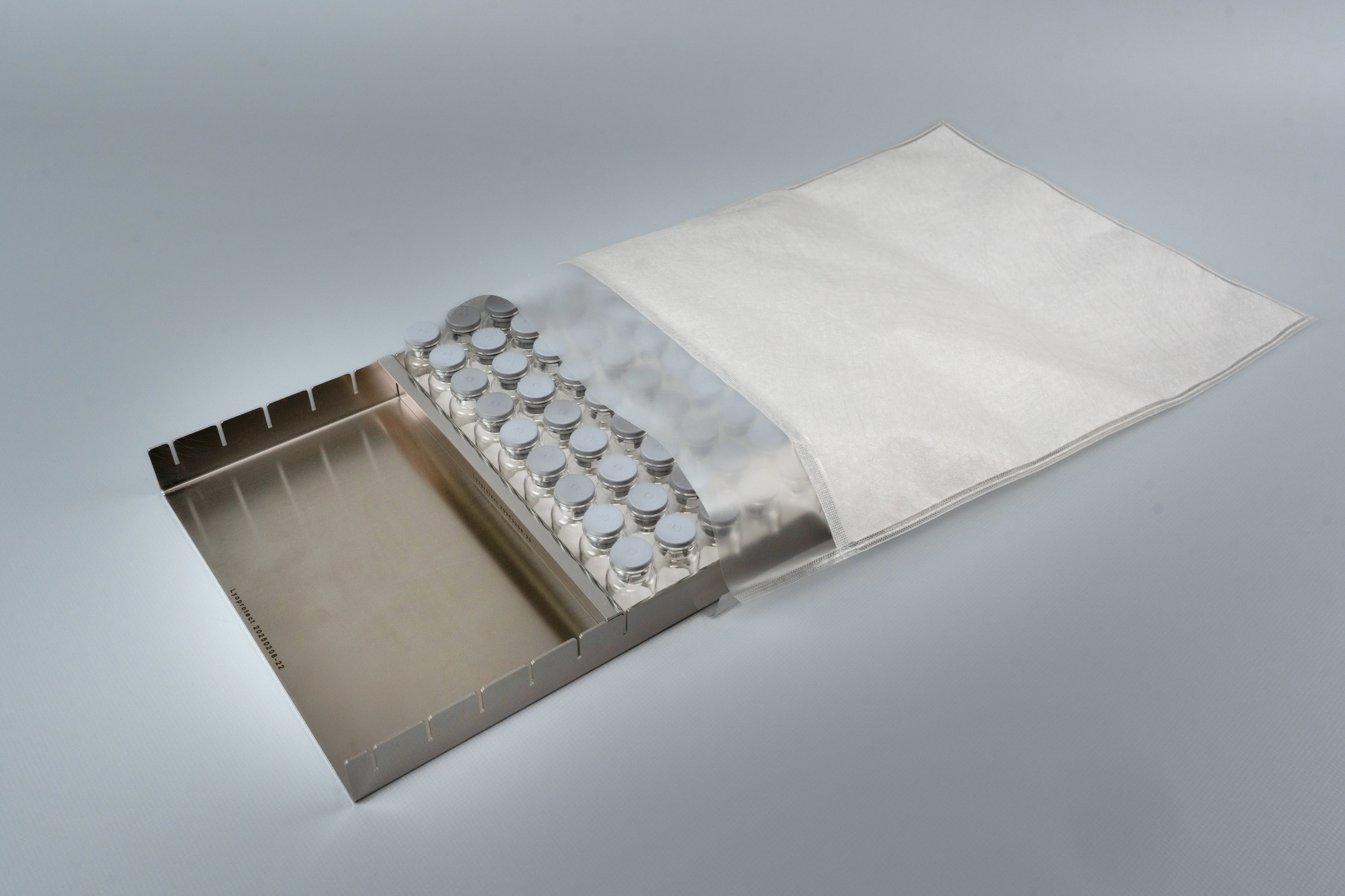 Aseptic Lyophilization in Vials - Sterile Barrier | Teclen