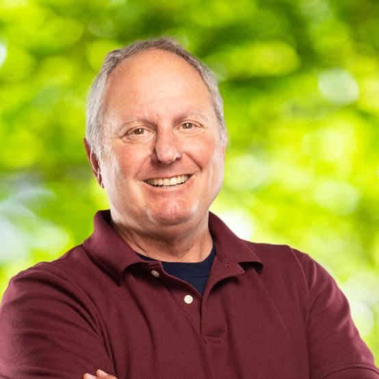 Meet the Lindgren Landscape Team