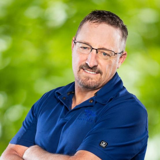 Meet the Lindgren Landscape Team