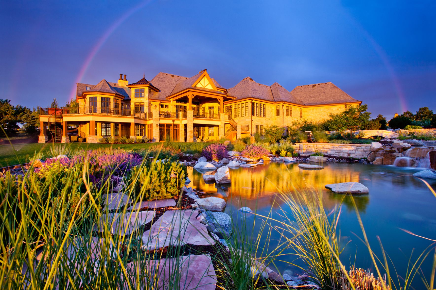 Landscaping Design Inspiration for Homes & Businesses