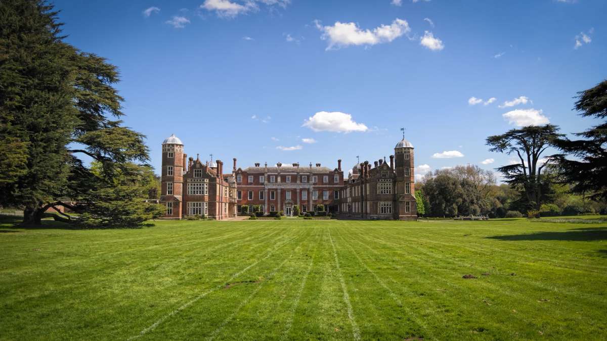 Boarding Houses | Cobham Hall Independent School