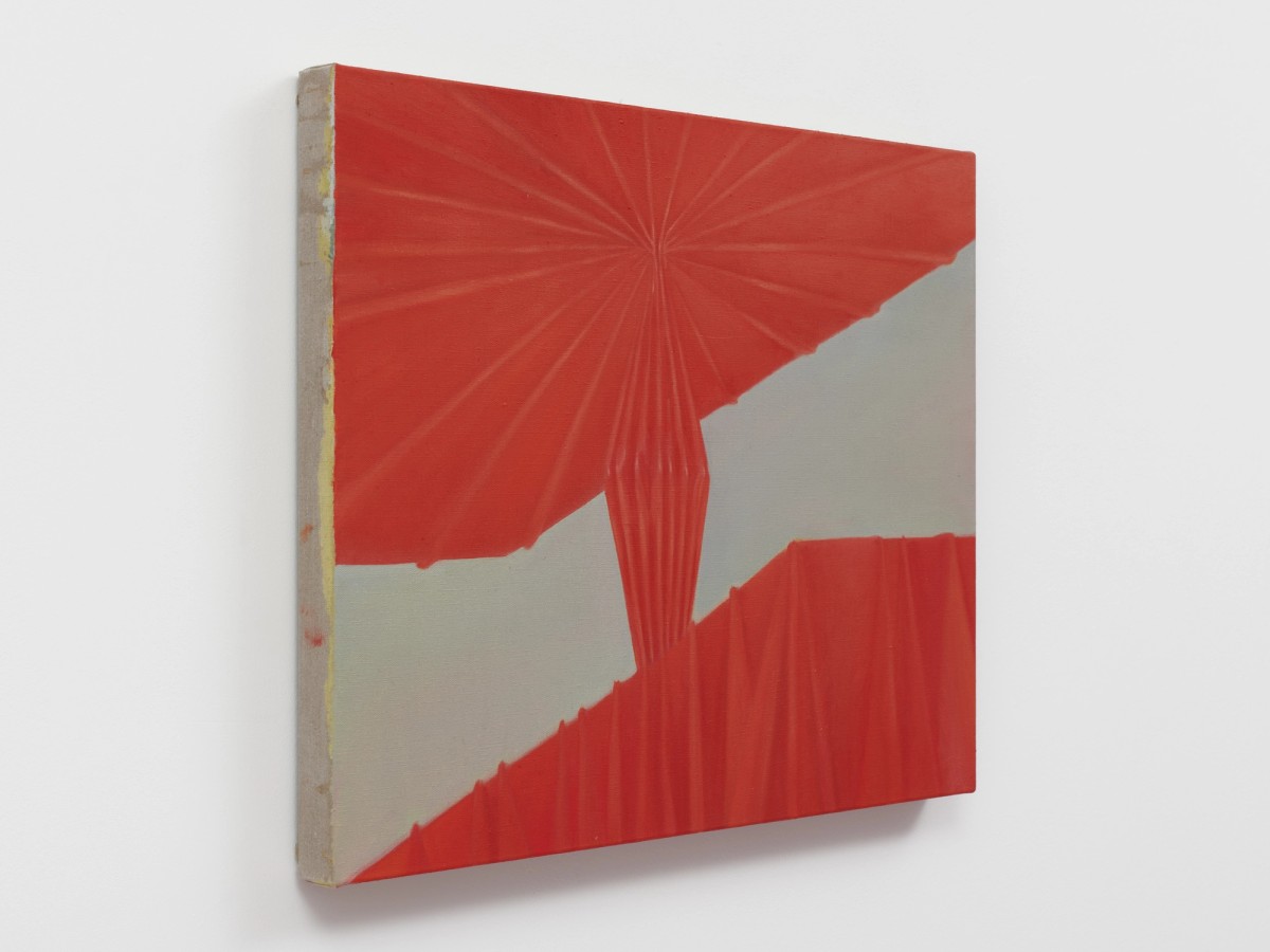 On the edge of fashion