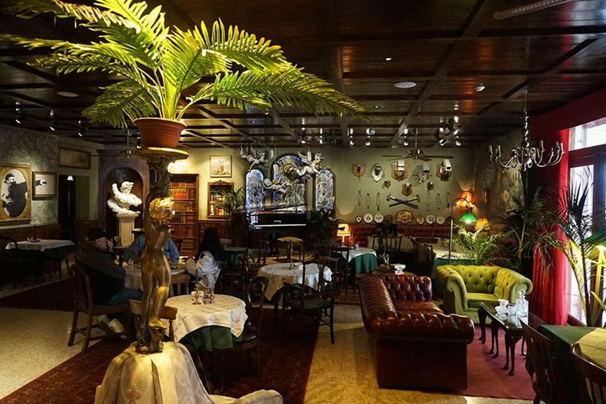 A Brief Guide To Banksy’s Walled Off Hotel In Bethlehem | MyArtbroker