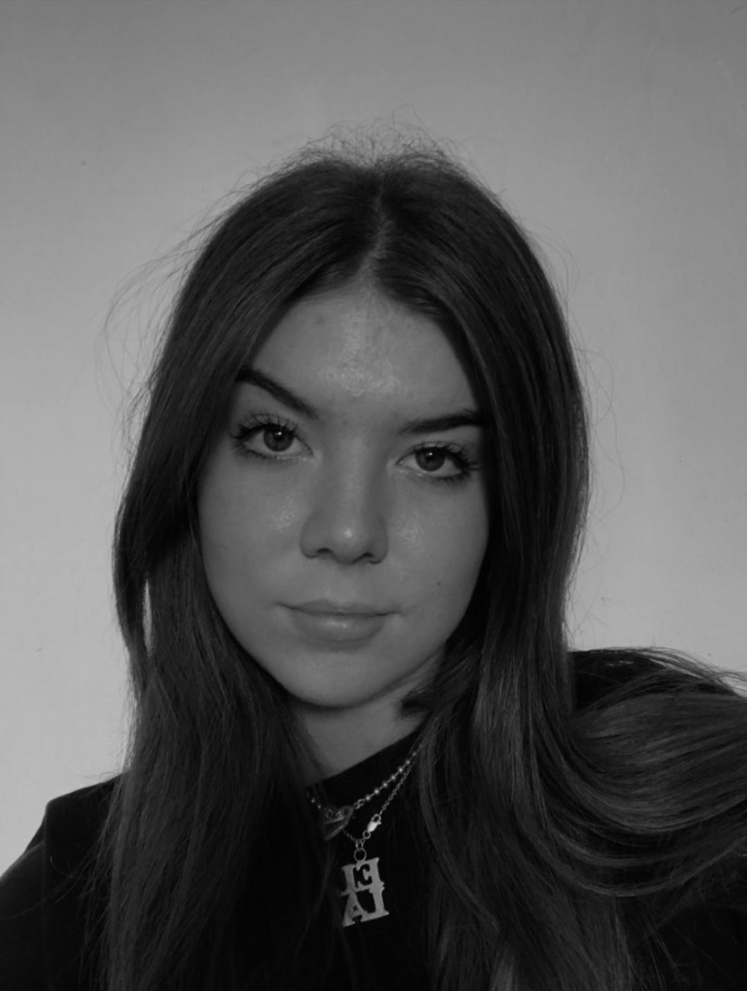 Ella Hamilton Savory | MyArtBroker