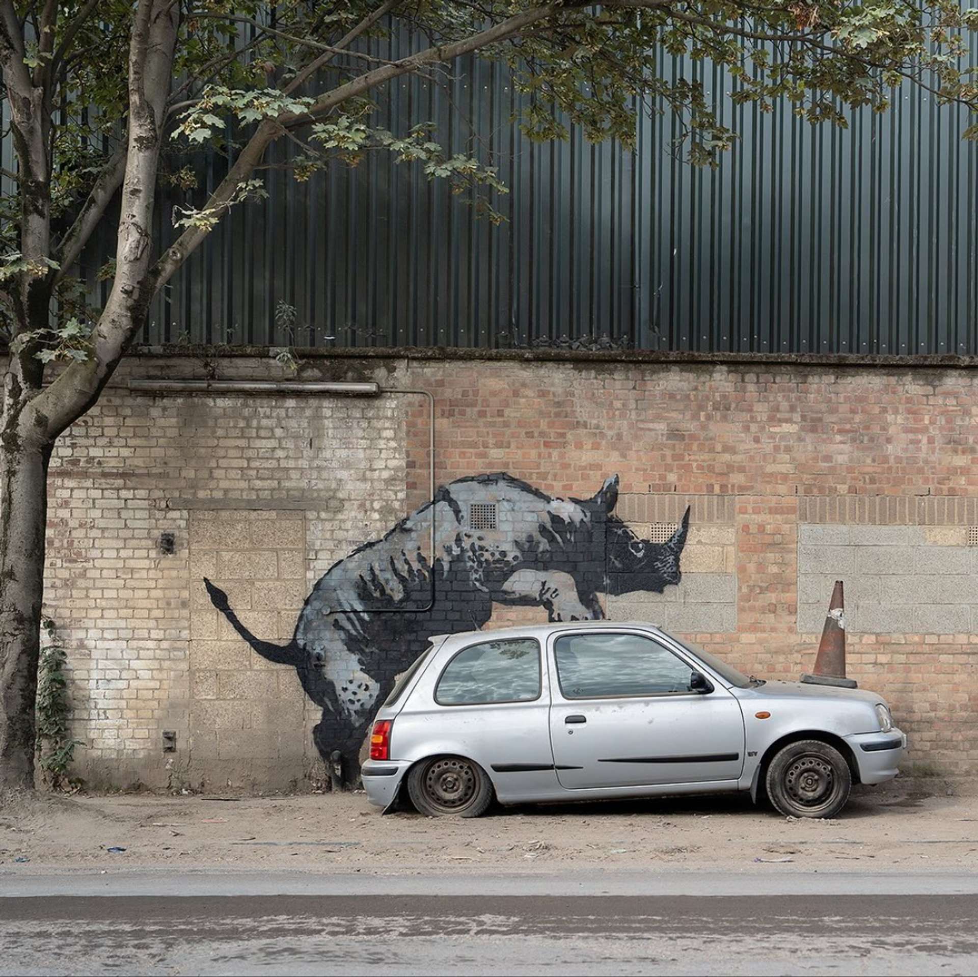 Banksy's London Zoo: Animal Murals Across the City | MyArtBroker | Article