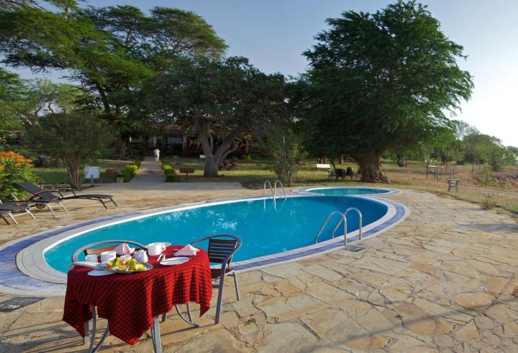 Ashnil Aruba Lodge | Tsavo East Safari Stay with Scenic Views