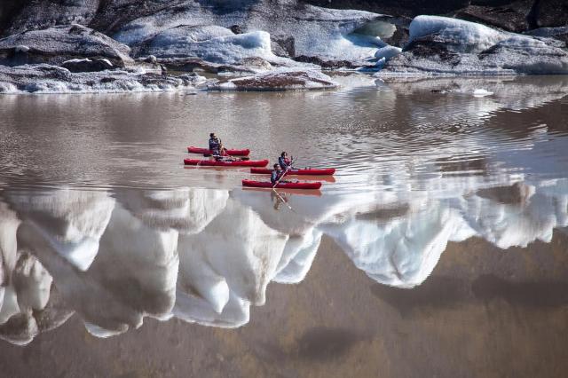 Kayak & Glacier Walk Tour in South Iceland | Icelandic Mountain Guides