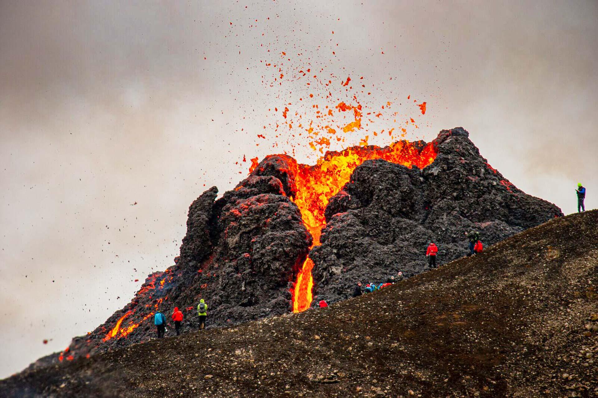 Hiking Iceland's Volcanoes: Your Ultimate Guide | Icelandic Mountain Guides