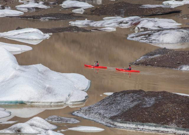 Kayak & Glacier Walk Tour in South Iceland | Icelandic Mountain Guides