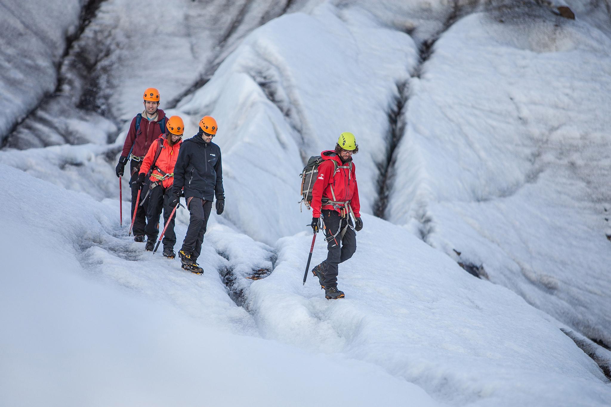Skaftafell Ice Cave & Glacier Walk | Icelandic Mountain Guides