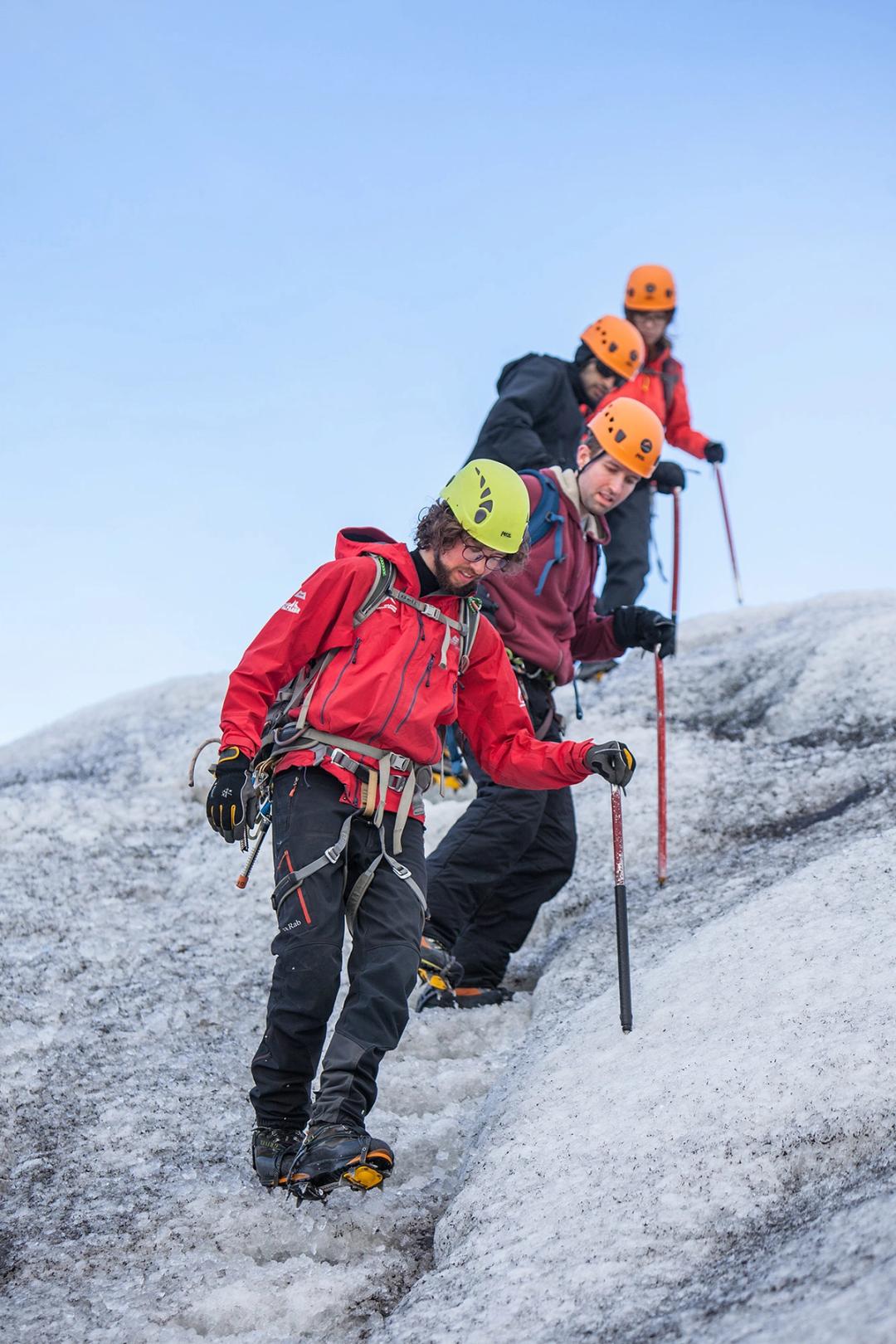 Skaftafell Ice Cave & Glacier Walk | Icelandic Mountain Guides
