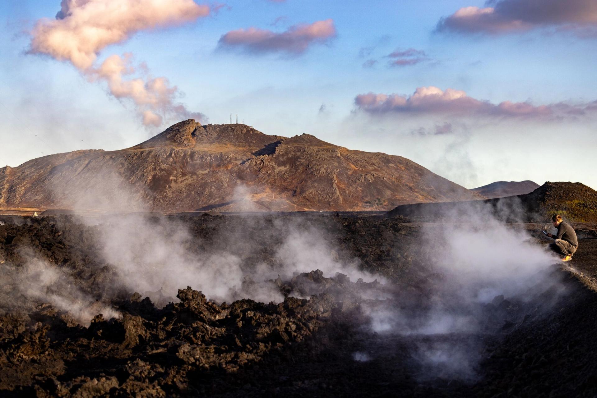 Volcanic Wonders Tour with Grindavík Visit | Hike Reykjanes Lava Fields