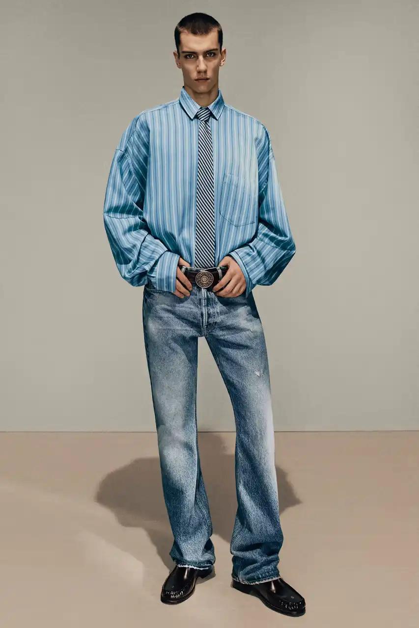 MASCULINE CODES BLUR IN ACNE STUDIOS' FALL/WINTER 2025 COLLECTION | Casawi