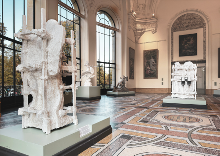 Loris Gréaud embrase le Petit Palais