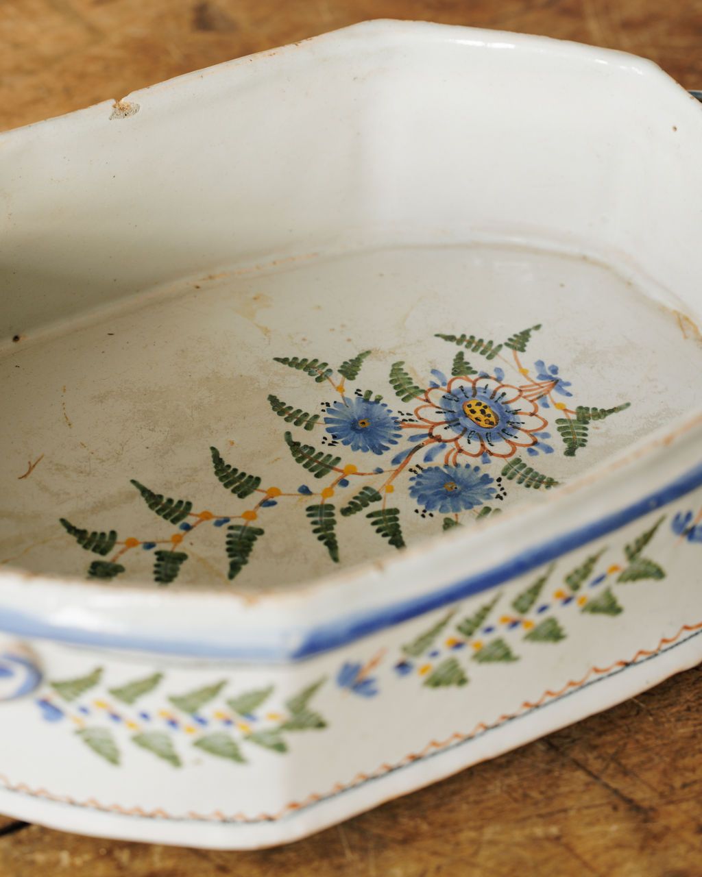 18th c. Jardinere — Sylvie