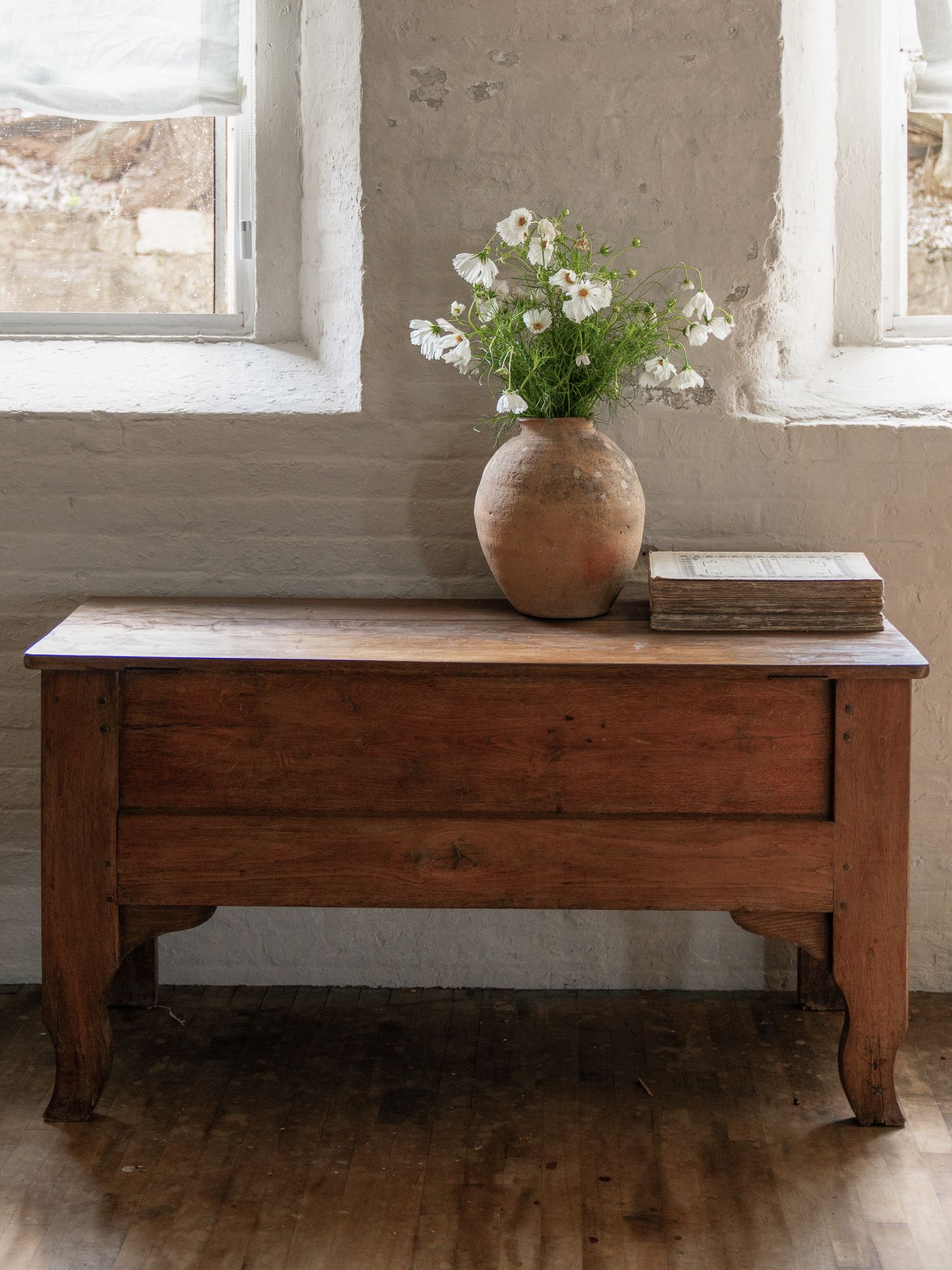 Oak Trunk Console — Sylvie