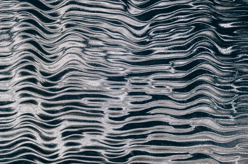 Shimmer Liquidity wallpaper mural 100% PVC-free and non-toxic