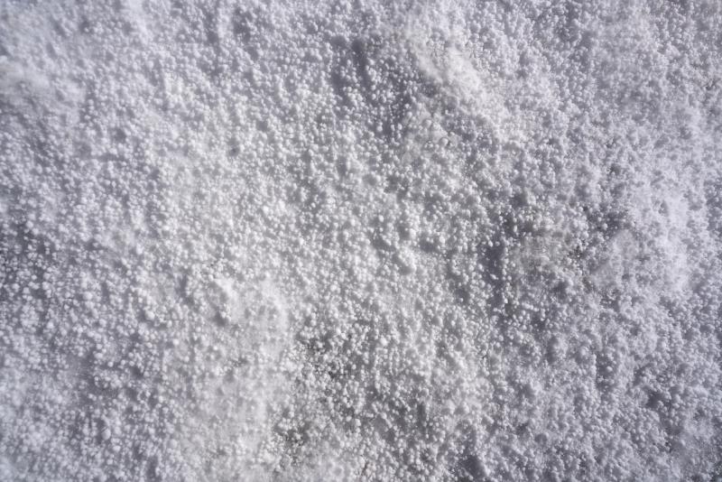 Snow Pearls wallpaper mural 100% PVC-free and non-toxic