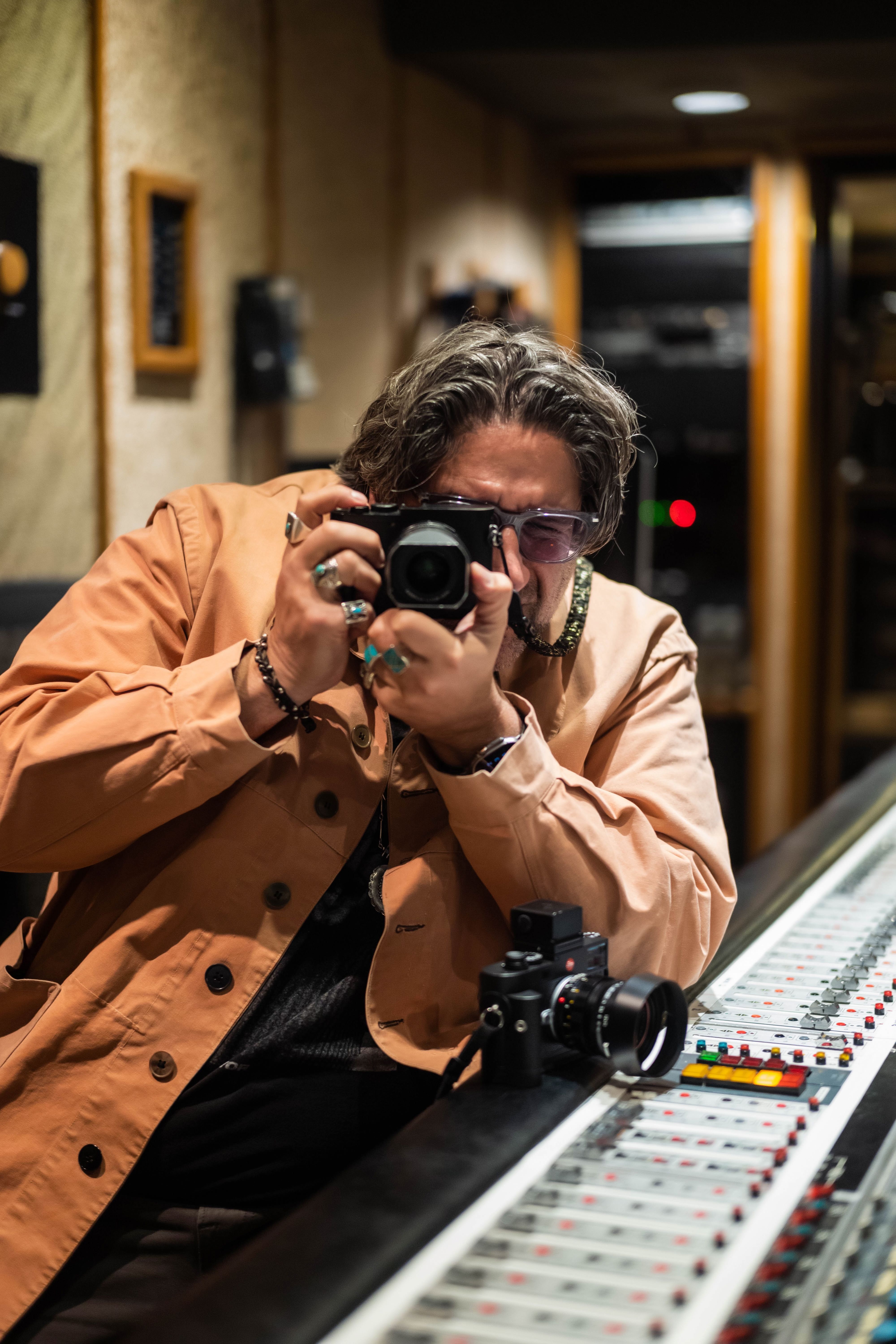 AETHER Apparel – For The Restless