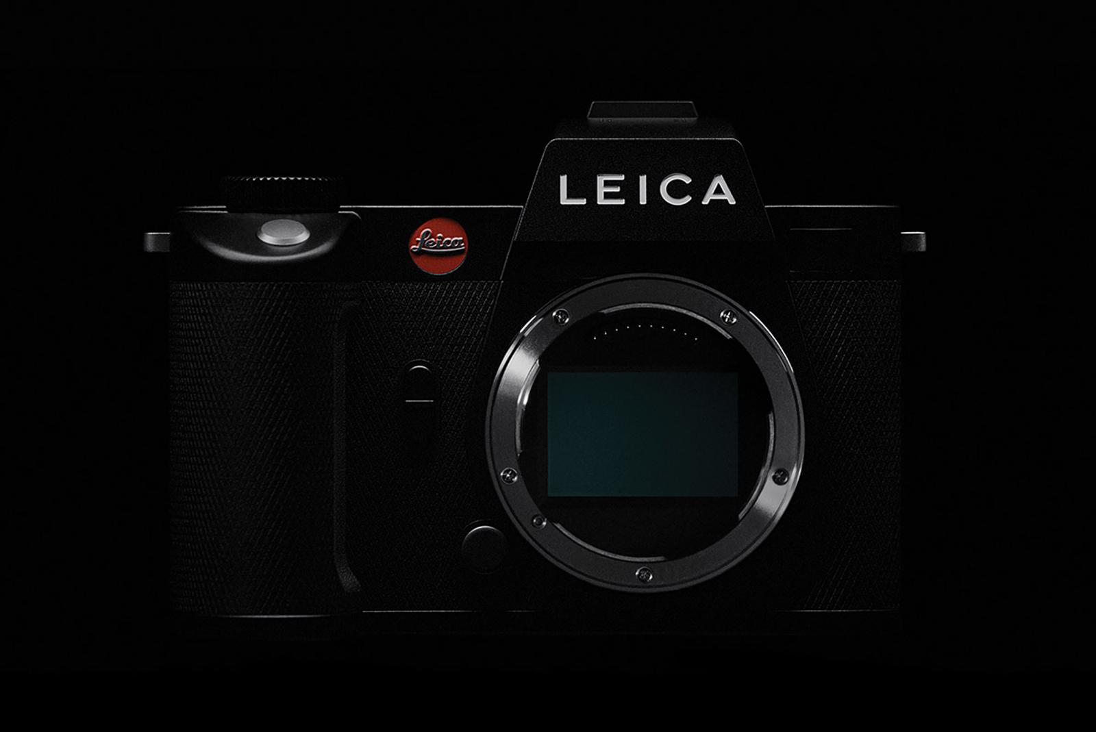 DESIGN SPOTLIGHT: |THE LEICA SL2