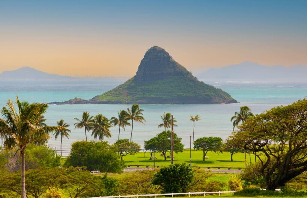Discover Mokoliʻi Island (Chinaman's Hat) on Oʻahu | Hawaii.com