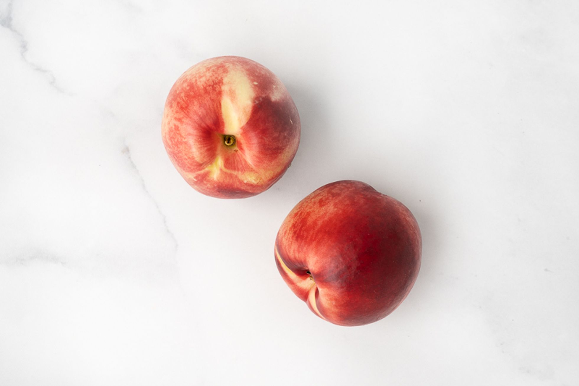 Buy White Nectarines For Delivery Near You | Farm To People