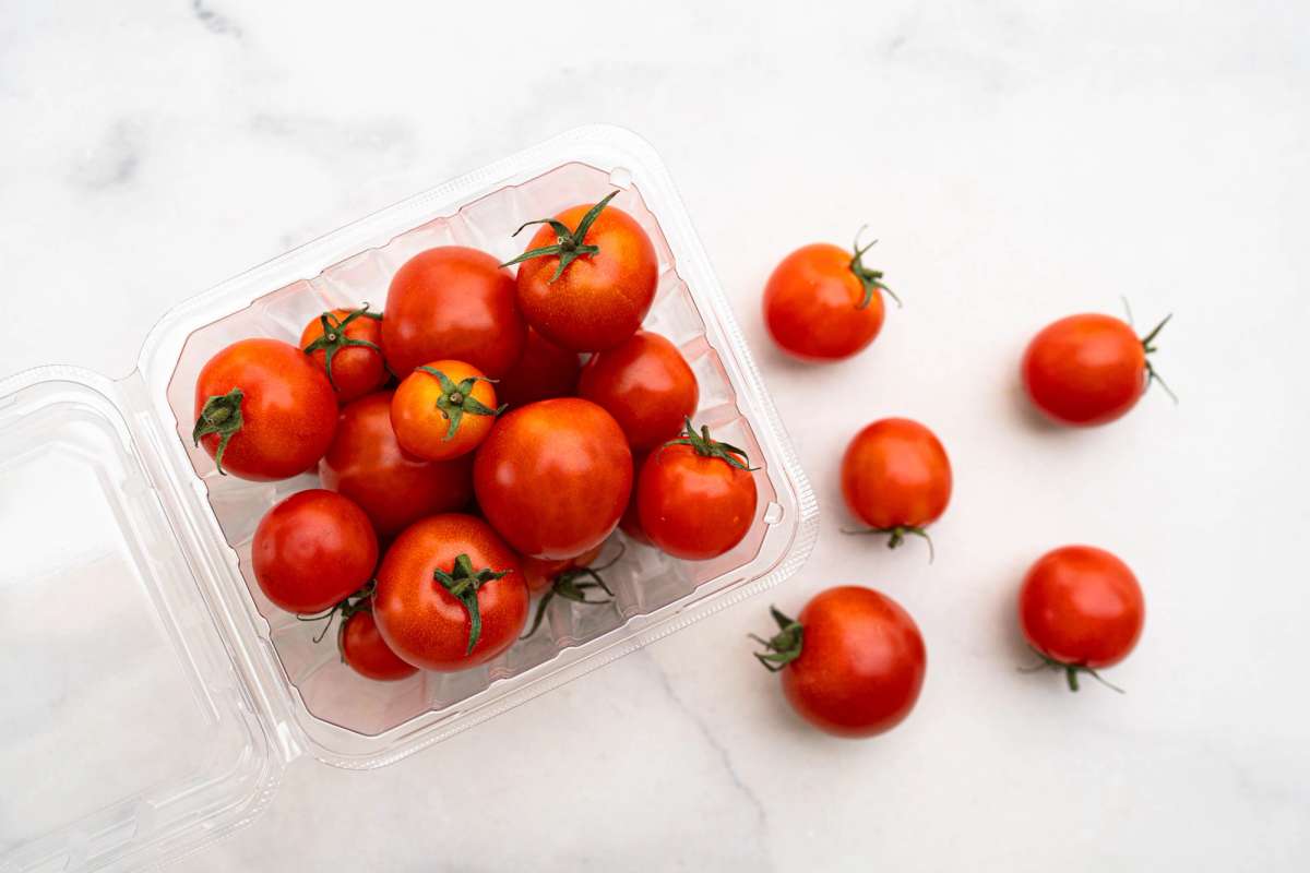 Buy Red Cherry Tomatoes (Organic) For Delivery Near You | Farm To People