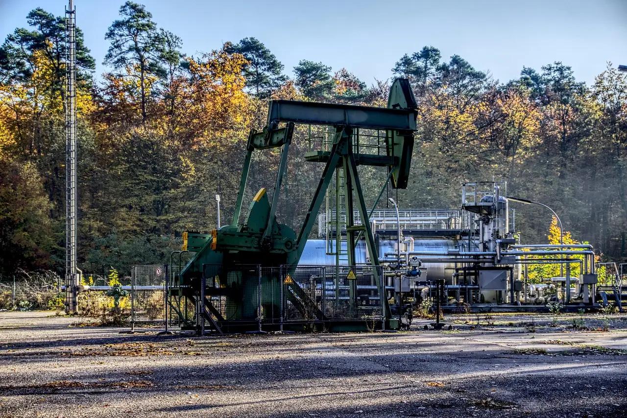 Brent Oil Price Live: Analysis & Price Trends | GOLDINVEST