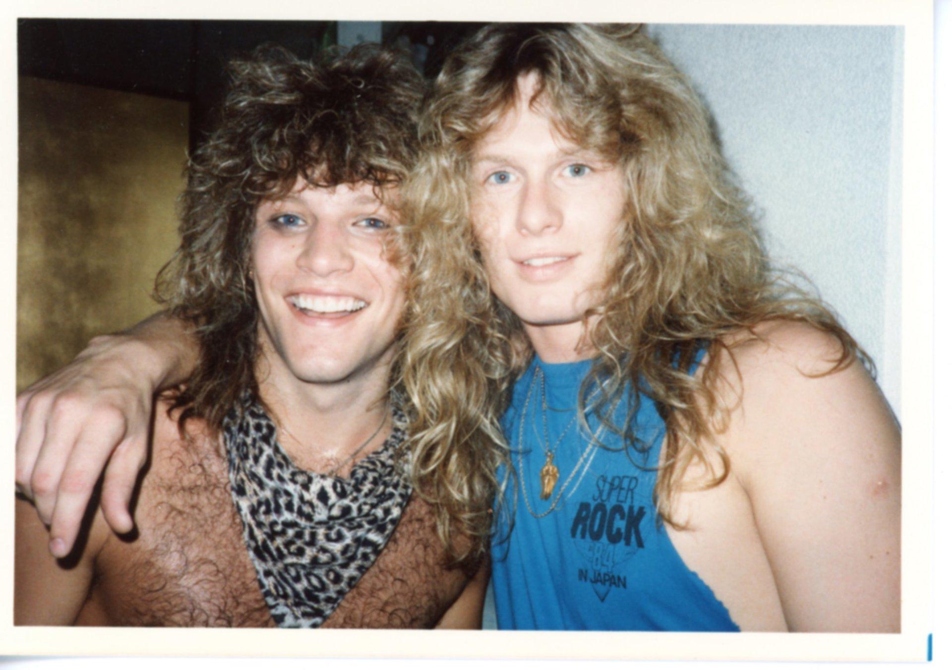 Bon Jovi with the Bands | Backstage with Bon Jovi