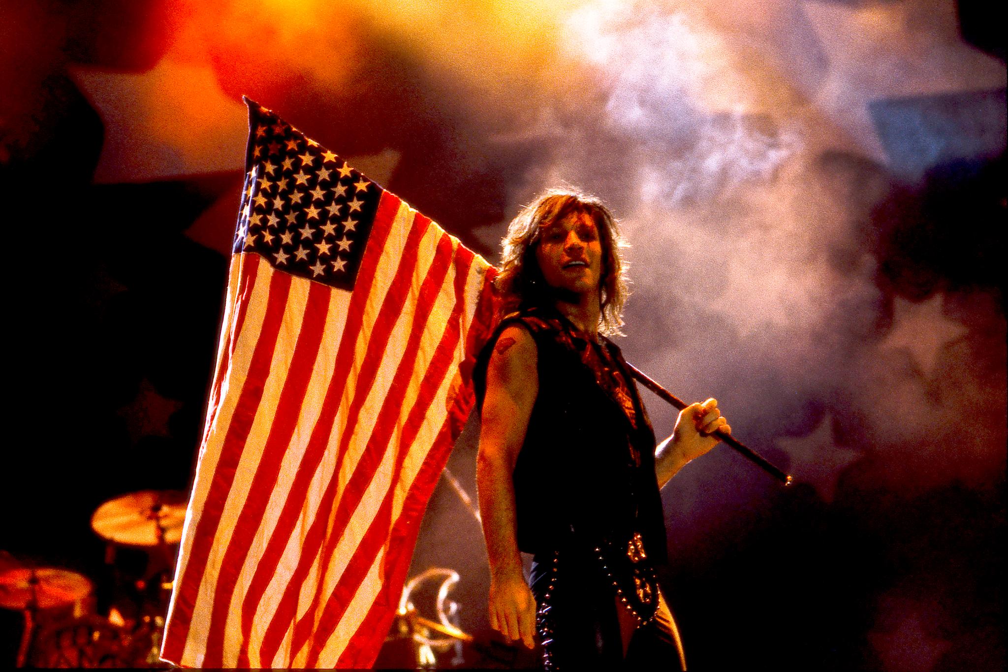 American Flag in Russia | Backstage with Bon Jovi