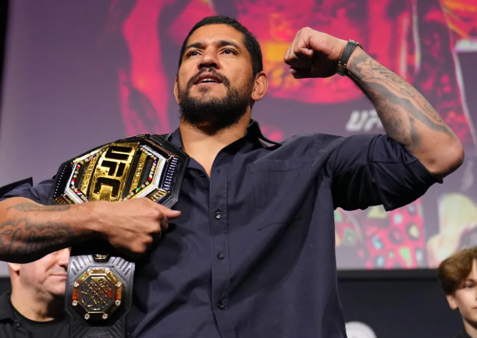 Pereira Unbothered By Gane's Training Tactics | boxingnews.com
