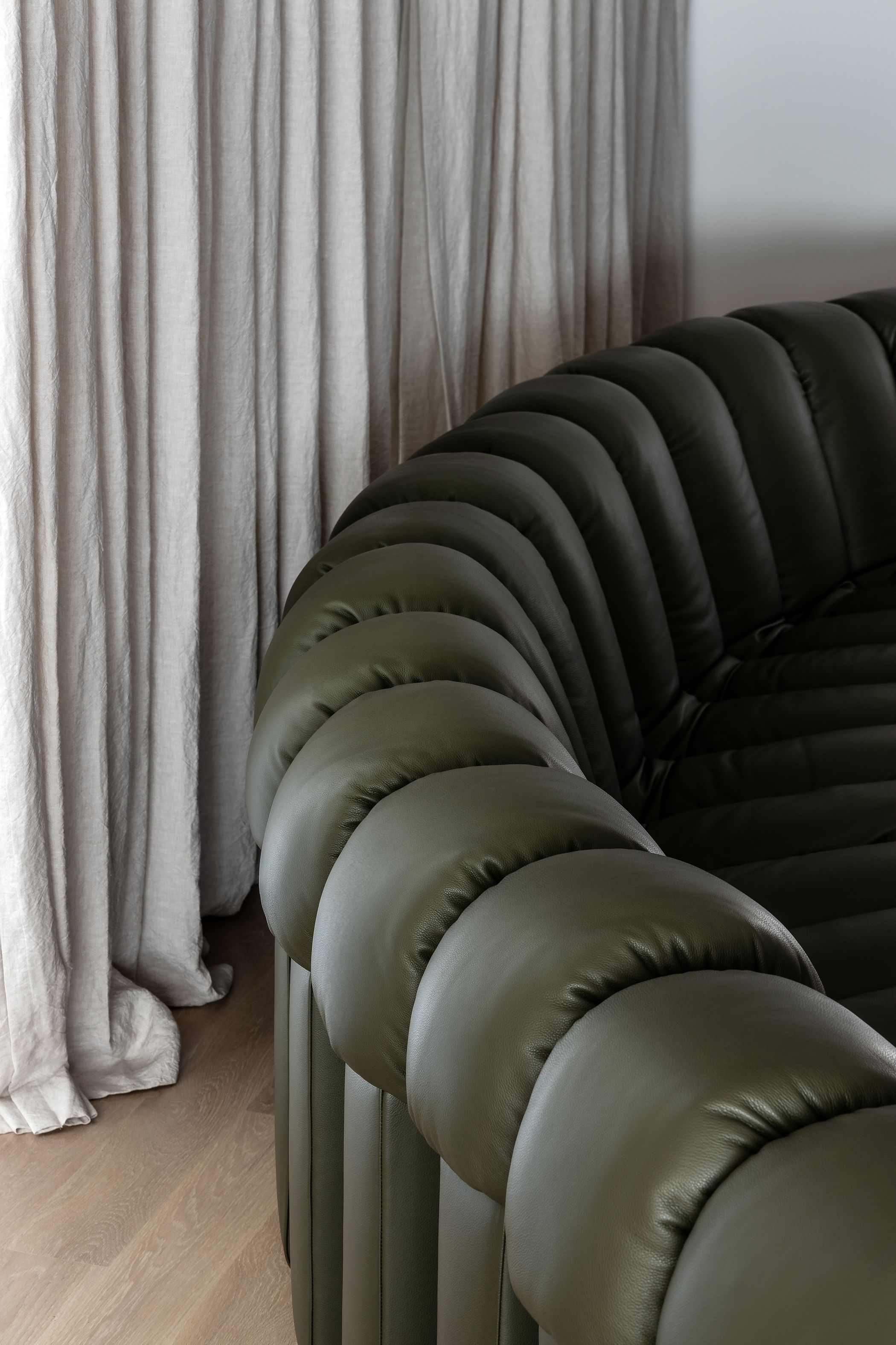 AKI Interior Architects - Home