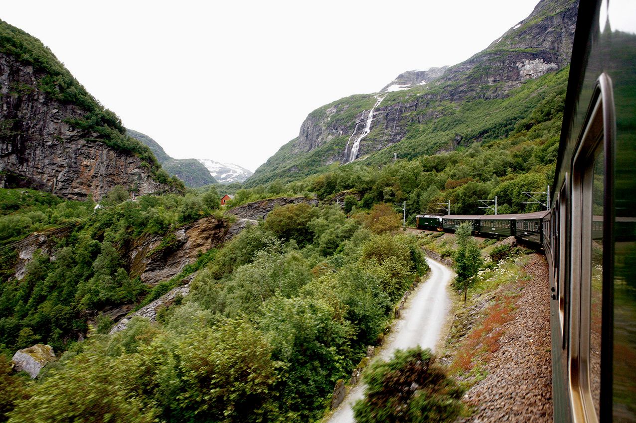 Experience Flåmsbana: The Flåm Railway | vy.no