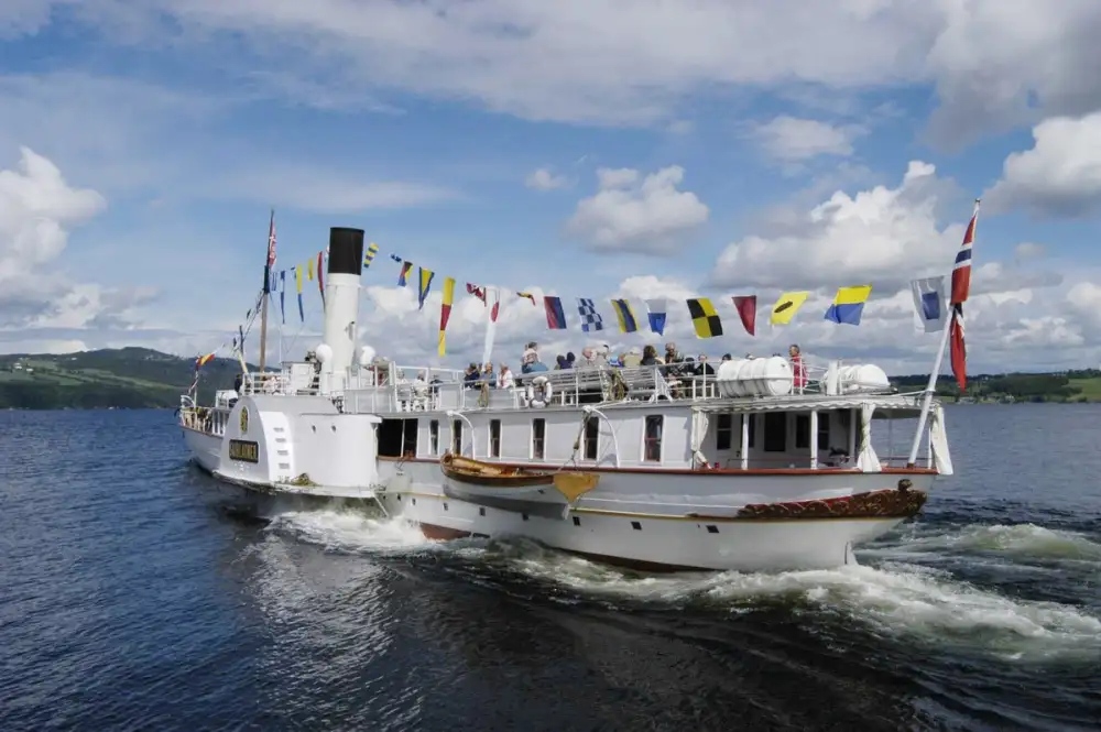 Tog mellom Oslo og Røros | Billig | Togbilletter | vy.no