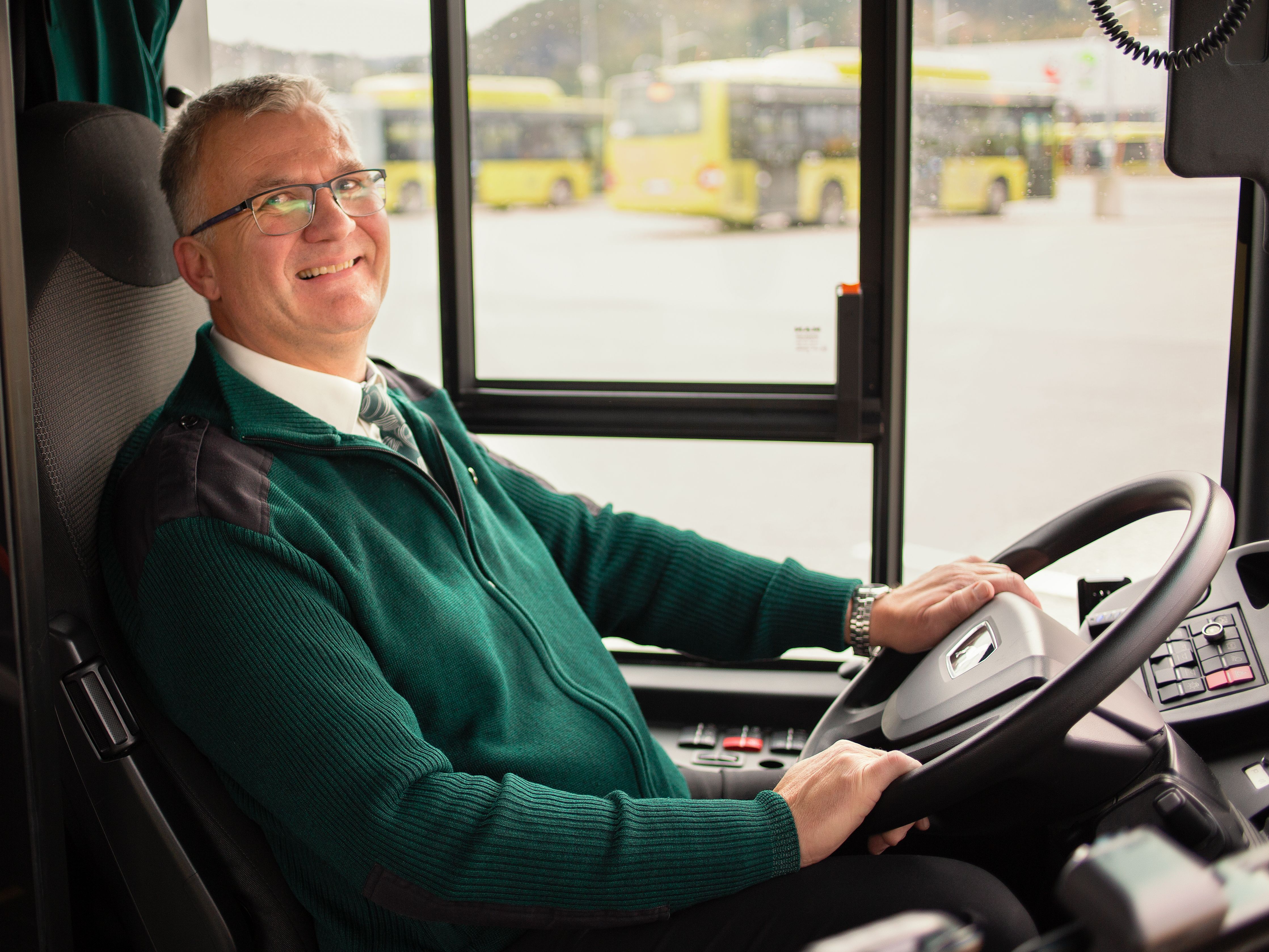 Bli bussjåfør i Midt-Norge og Møre | Vy buss | vy.no