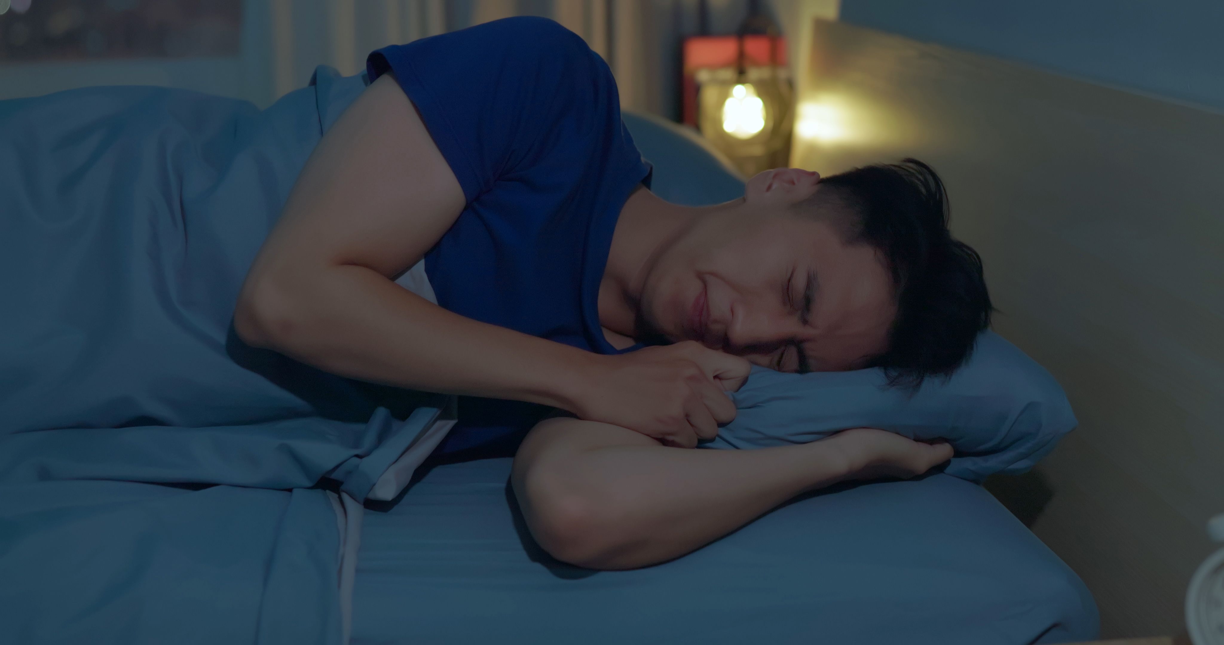 How Sleep Anxiety Affects Your Sleep