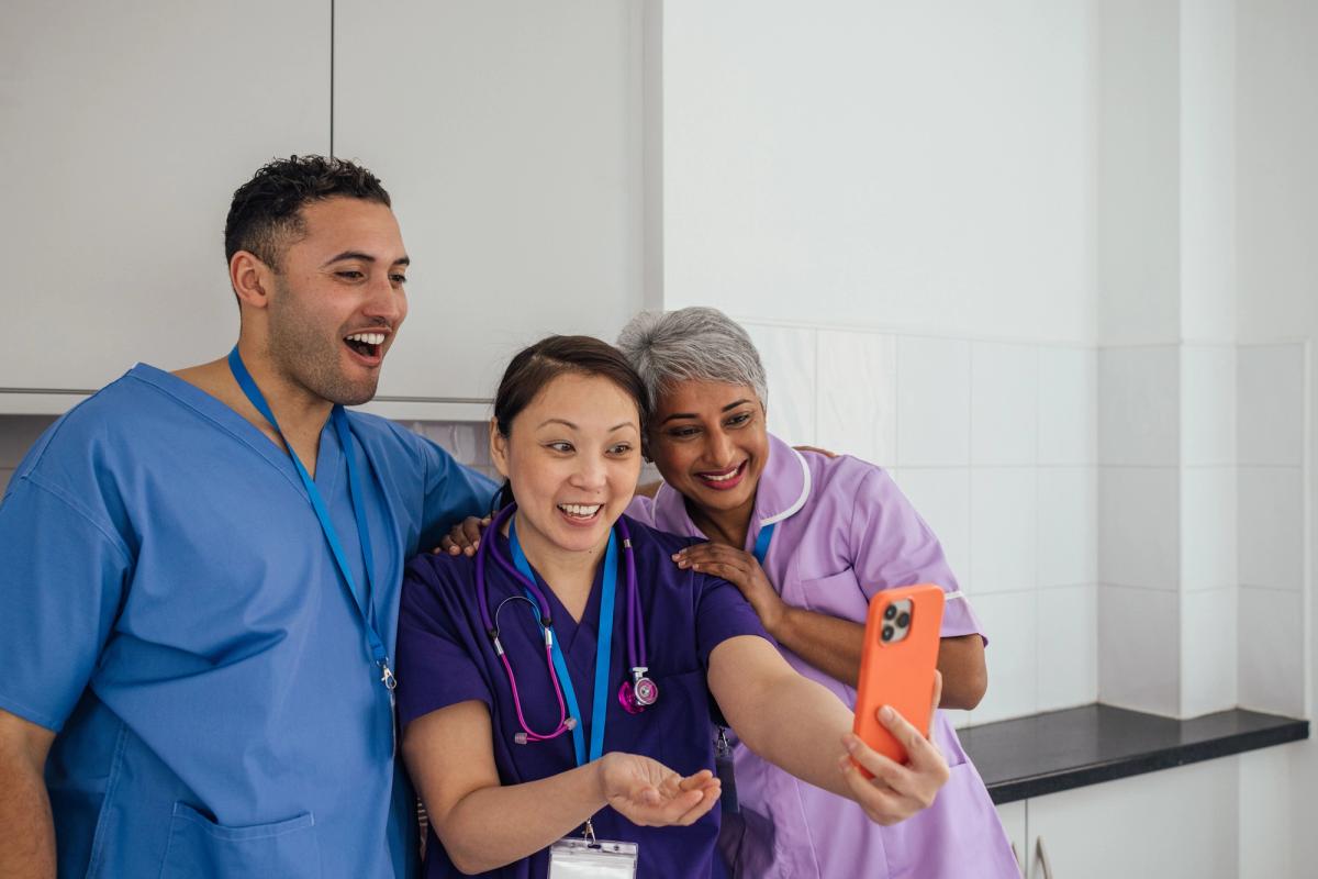 The Differences Between Doctors and Nurses, Explained