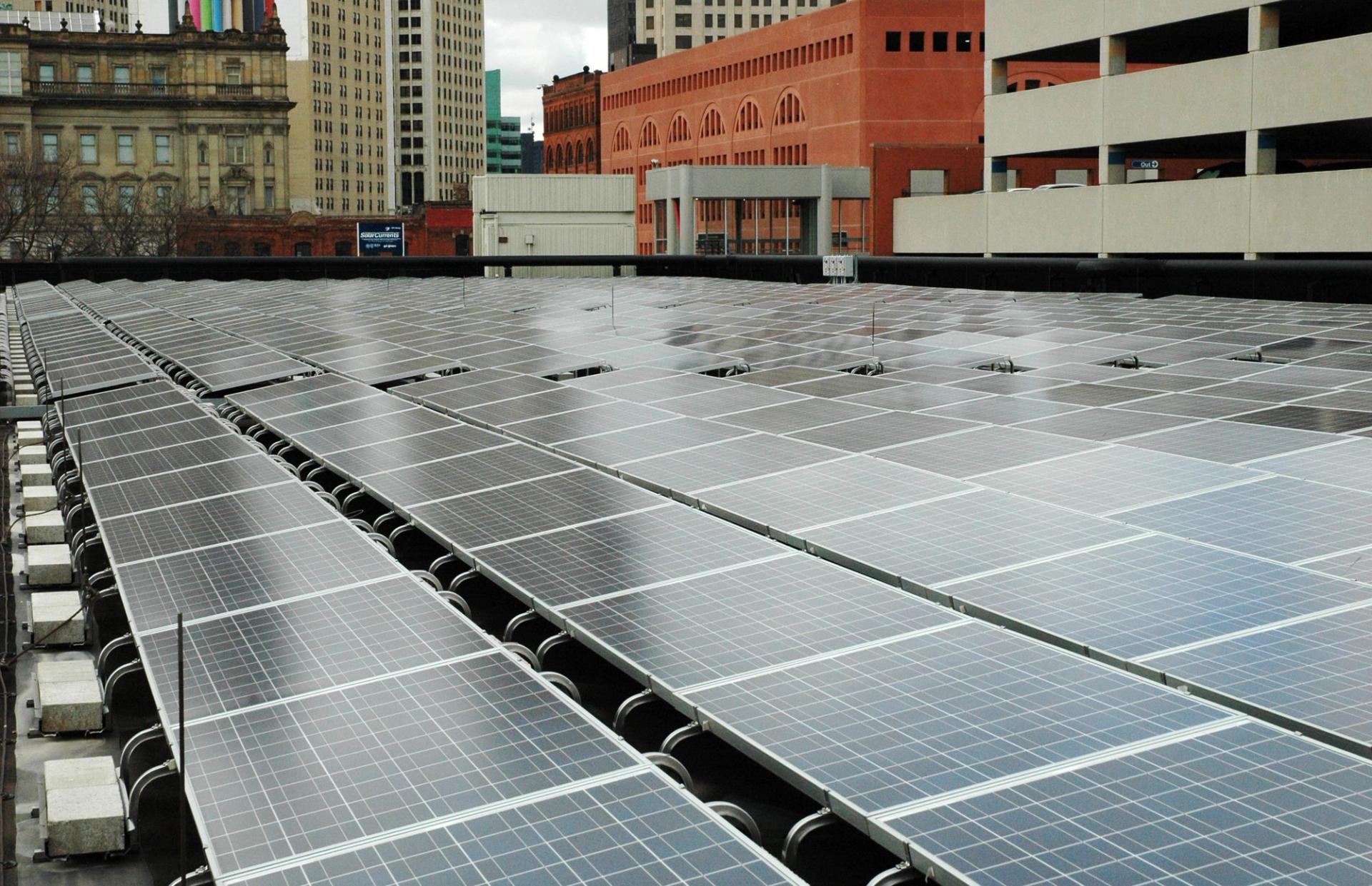 BCBSM Goes "Green:" A Closer Look at Downtown Detroit’s Largest Solar ...
