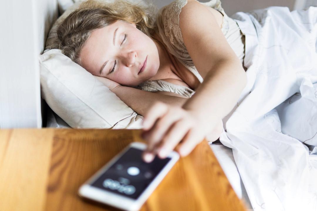 Sleep Series: Is the Snooze Button Sabotaging Your Sleep Quality?