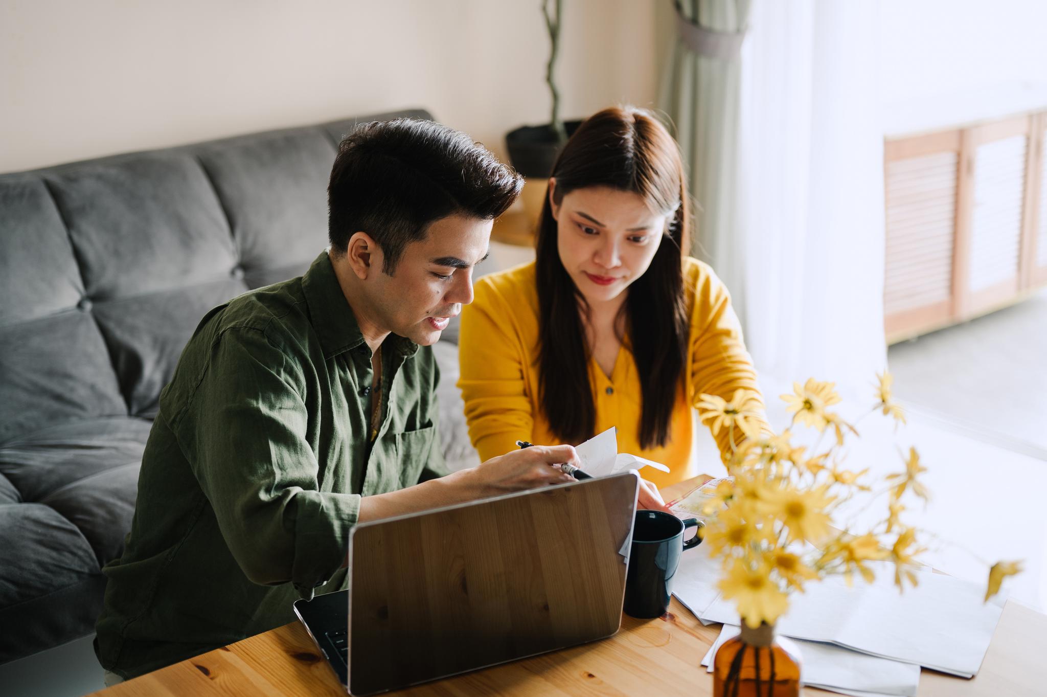 What is a Point of Service, or POS, Health Plan?