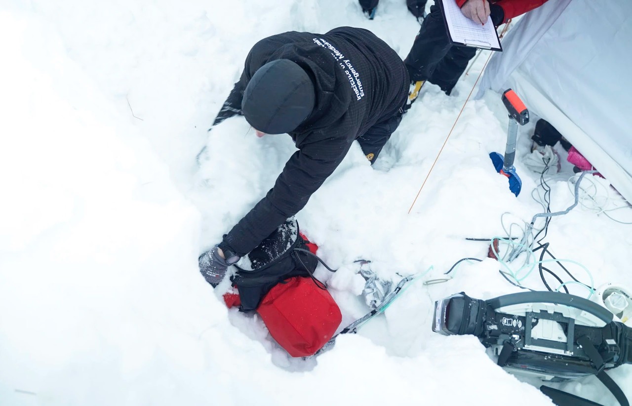 Avalanche Burial Facts and Statistics · Safeback | Avalanche Survival Gear