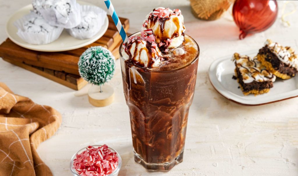 Peppermint Coke Float Recipe | Pepper.ph